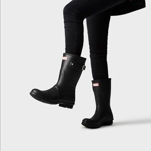 Hunter | Shoes | Womens Original Short Rain Boots Black | Poshmark